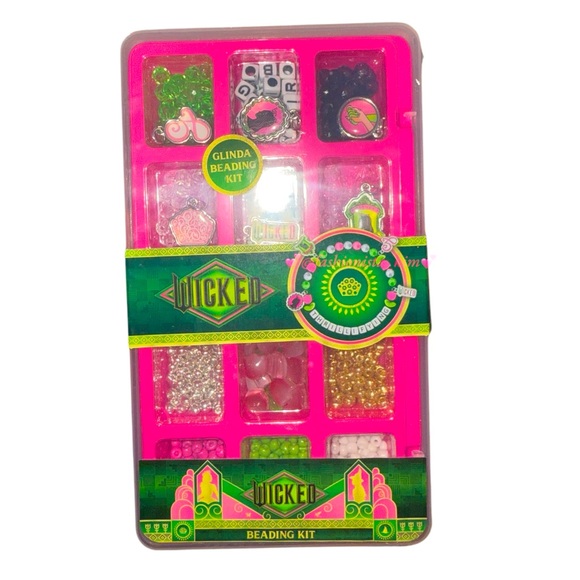 Wicked | Jewelry | Wicked Glinda Beading Kit New | Poshmark